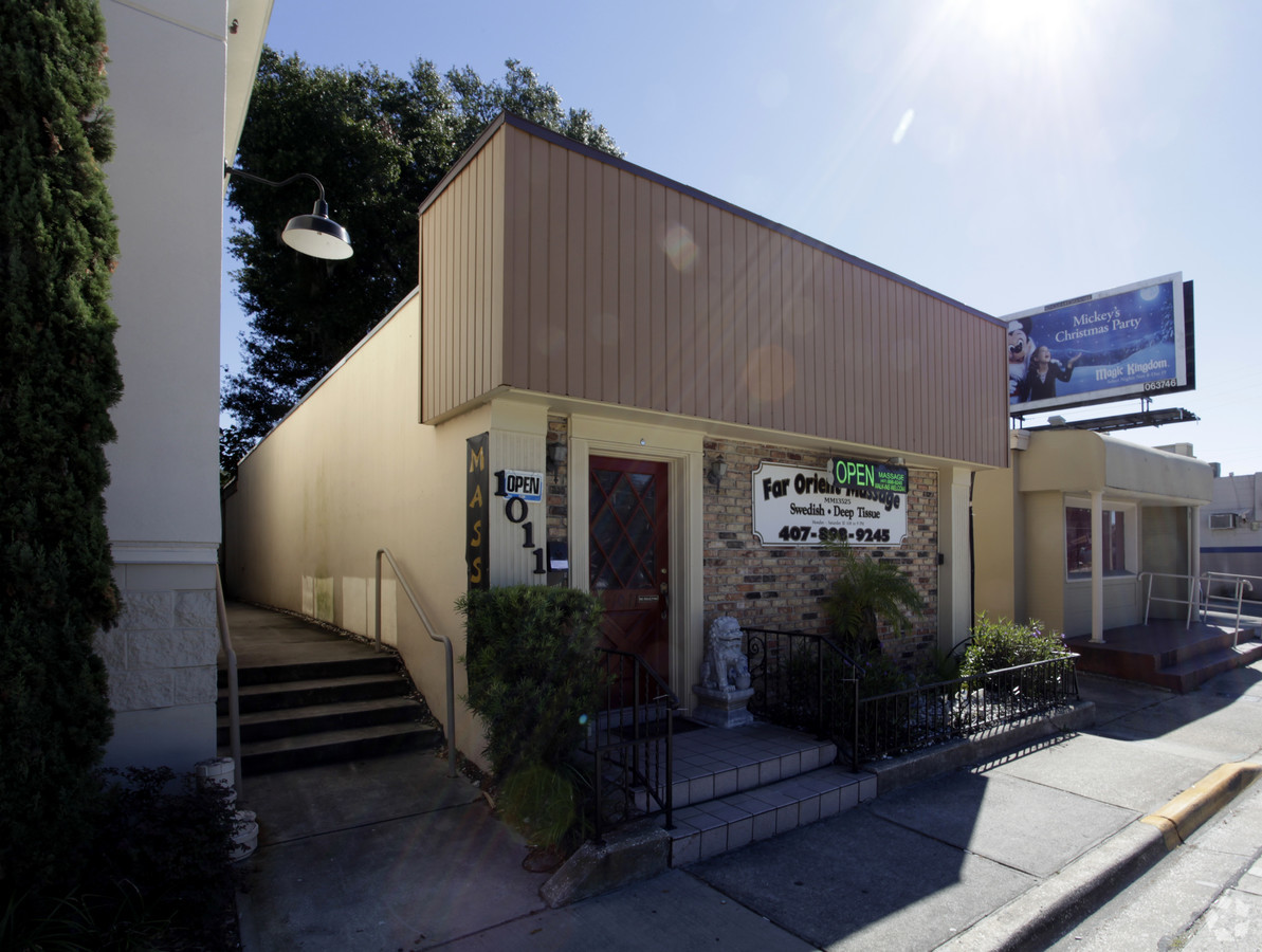 Mills 50 Class C office building asking under $400,000 - Bungalower