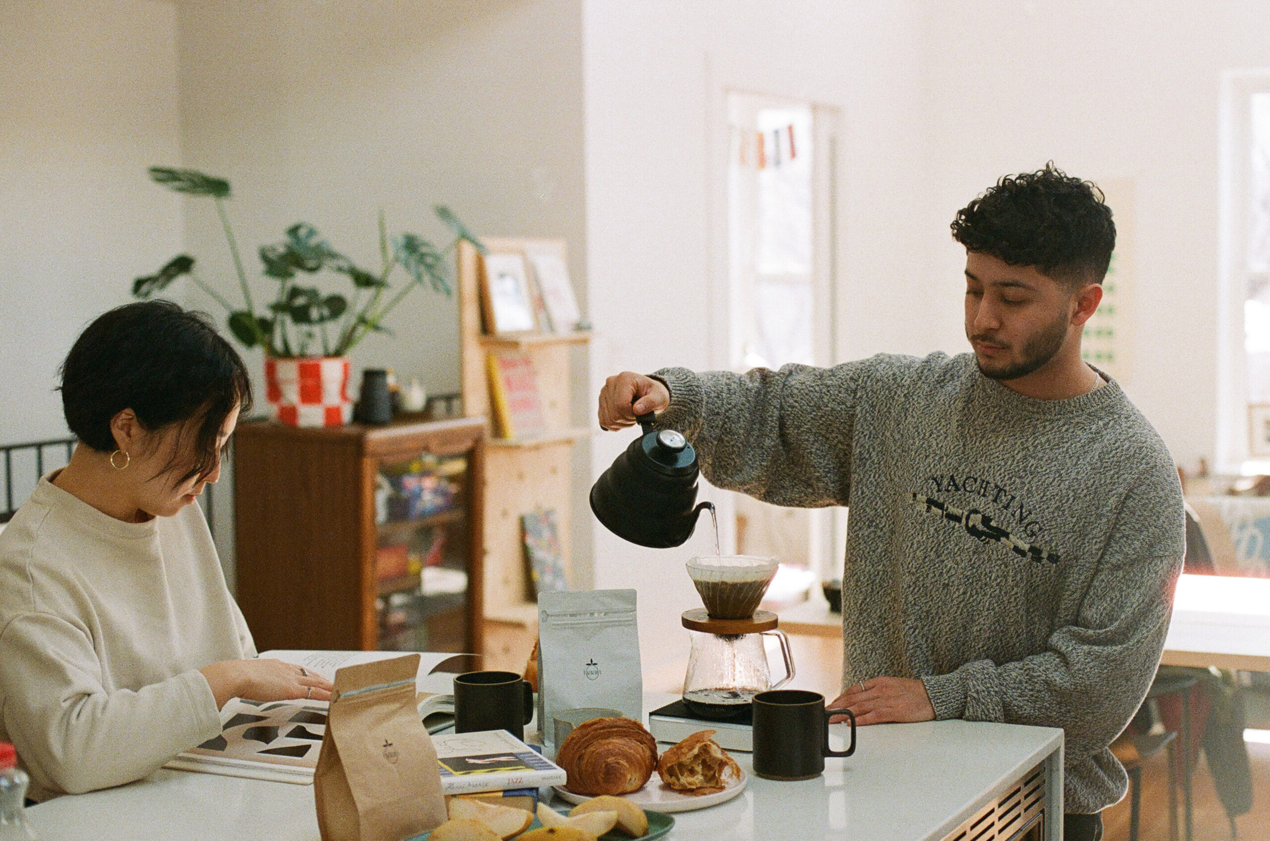 New Haan Coffee shop in Mills 50 shares beautiful design plans - Bungalower